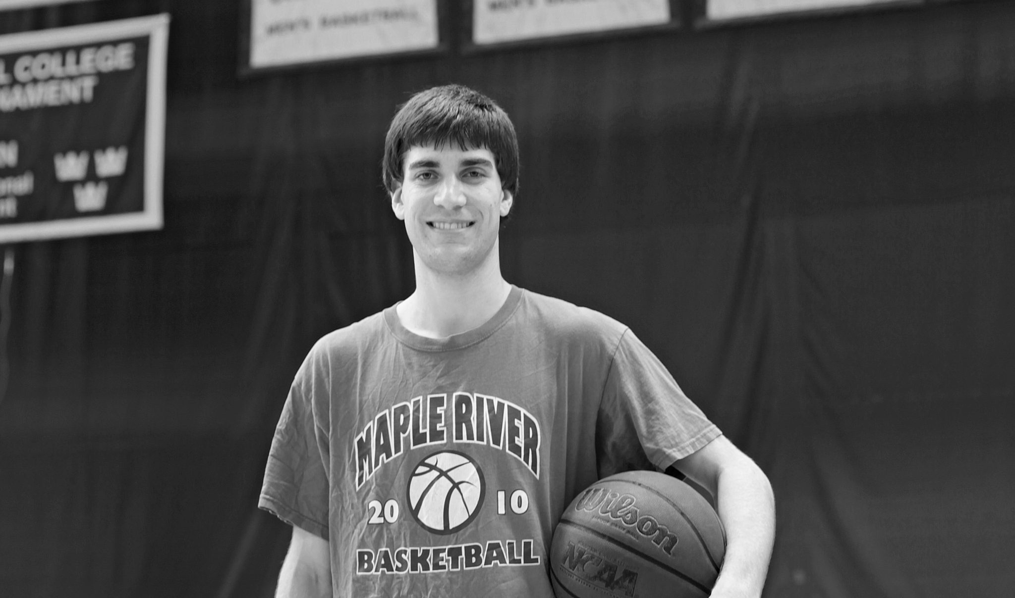 Gustie of the Week: Seth Anderson - The Gustavian Weekly